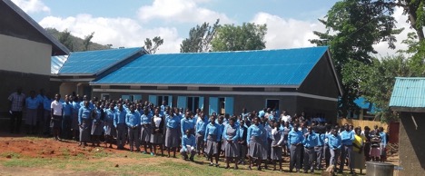 Bau des Grundschullehrer-Colleges in Butiru (Uganda) erfolgreich ...